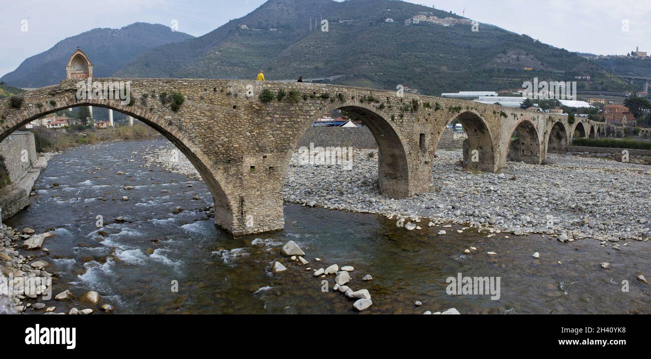 Roman stone Bridge in Taggia Stock Photo - Alamy