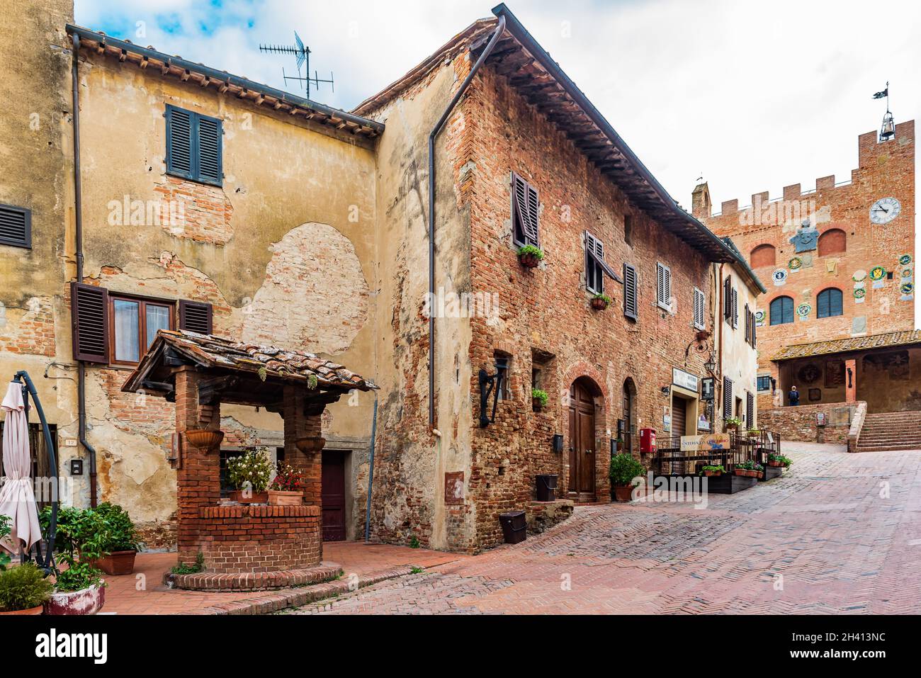 Certaldo tourism hi-res stock photography and images - Alamy