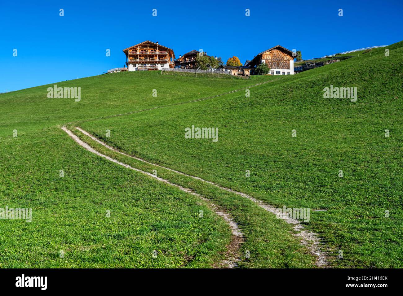 Mountain farm, Funes valley, South Tyrol, Italy Stock Photo - Alamy