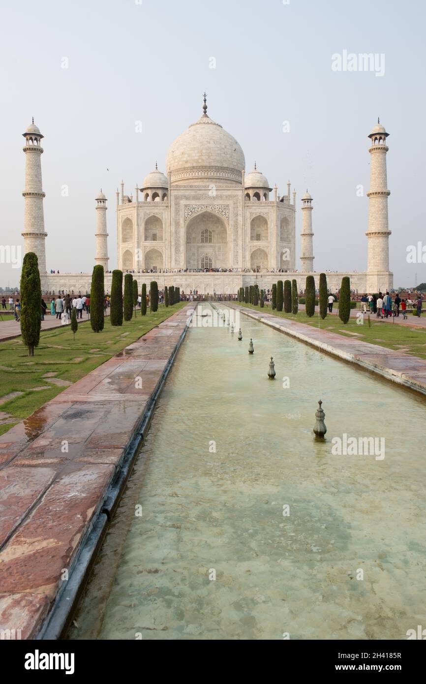 Taj Mahal, Mausoleum in Agra Stock Photo - Alamy Taj Mahal, Mausoleum in Agra Stock Photo - Alamy