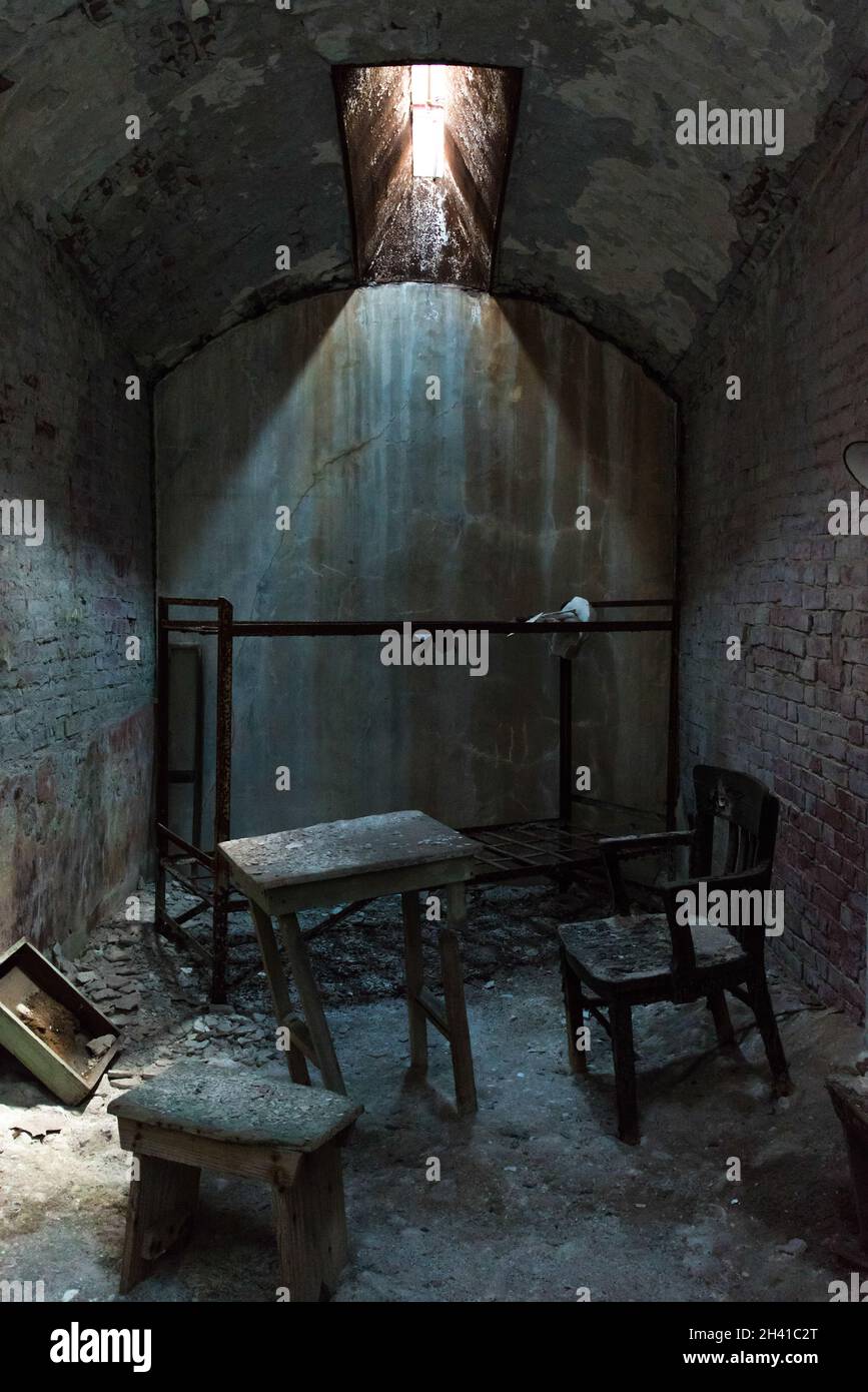 Old abandoned prison cell in Eastern State Penitentiary, USA Stock ...