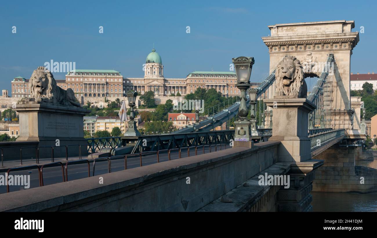 Historical bridge construction hi-res stock photography and images - Alamy