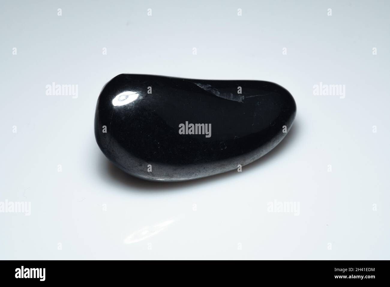 Natural black and hi-res stock photography and images - Alamy