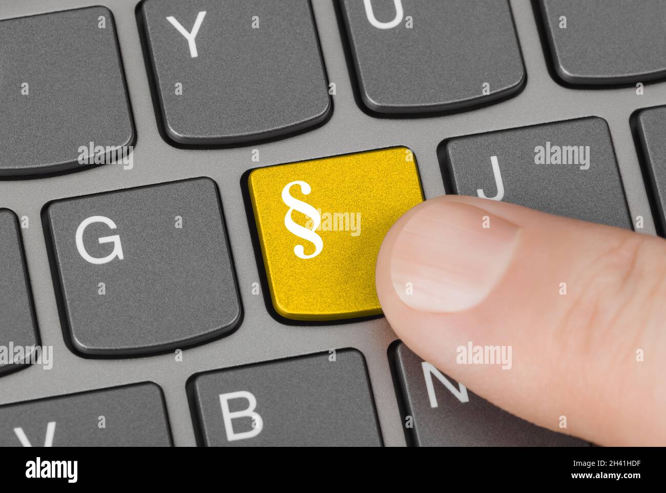 Computer keyboard with paragraph key Stock Photo - Alamy