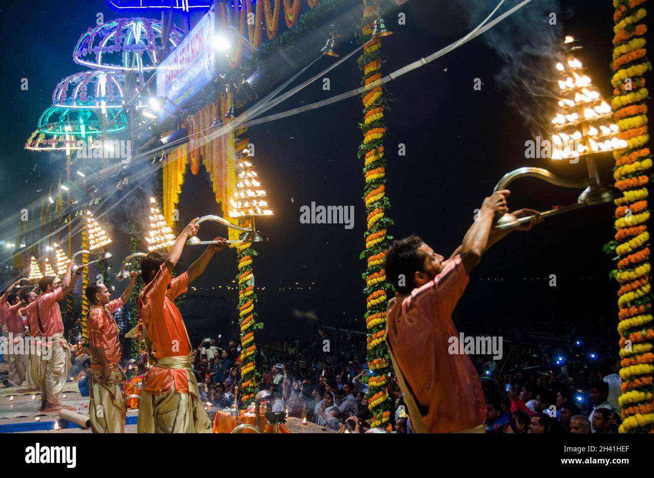 Varanasi aarti evening dashashwamedh hi-res stock photography and ...