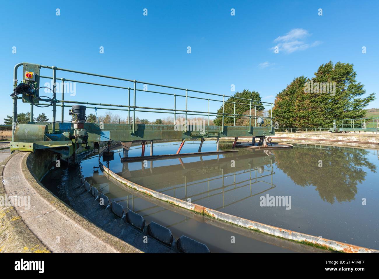 Settlement tank with weir, sewage treatment works Stock Photo - Alamy