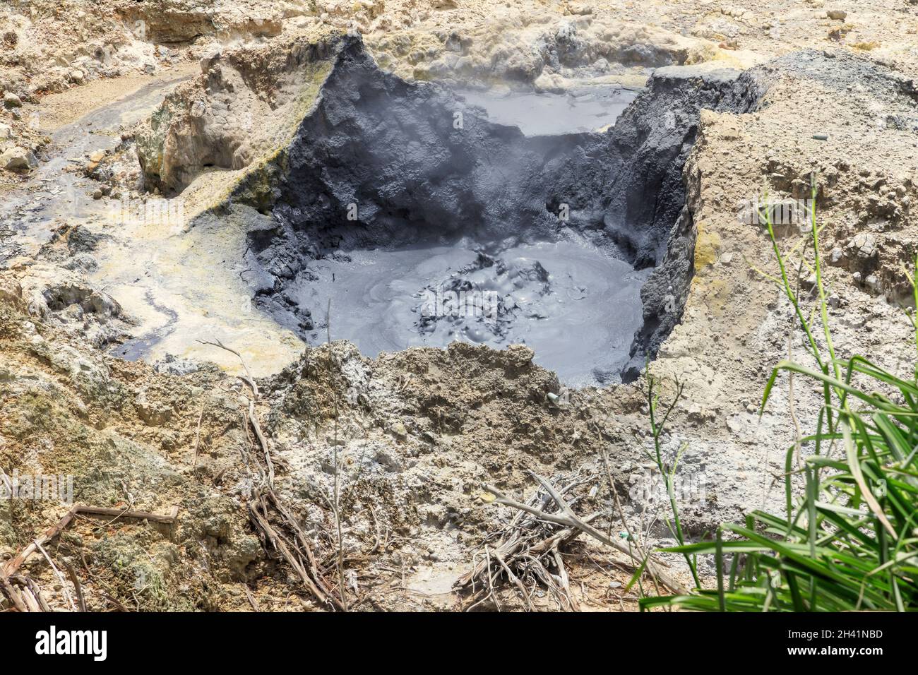 Close up bubbling boiling hi-res stock photography and images - Alamy