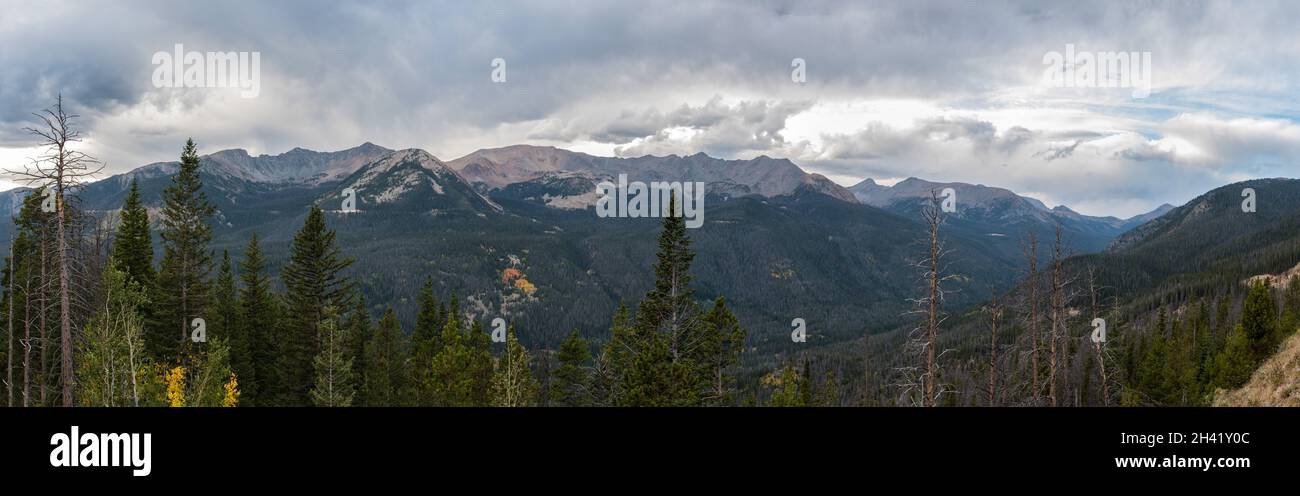 Great view up high in the mountains of Rocky Mountain NP, USA Stock ...