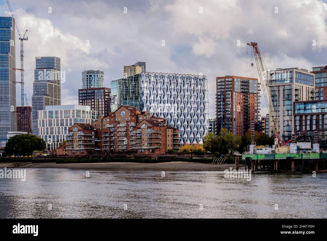 United States Embassy, Nine Elms, London, UK Stock Photo - Alamy