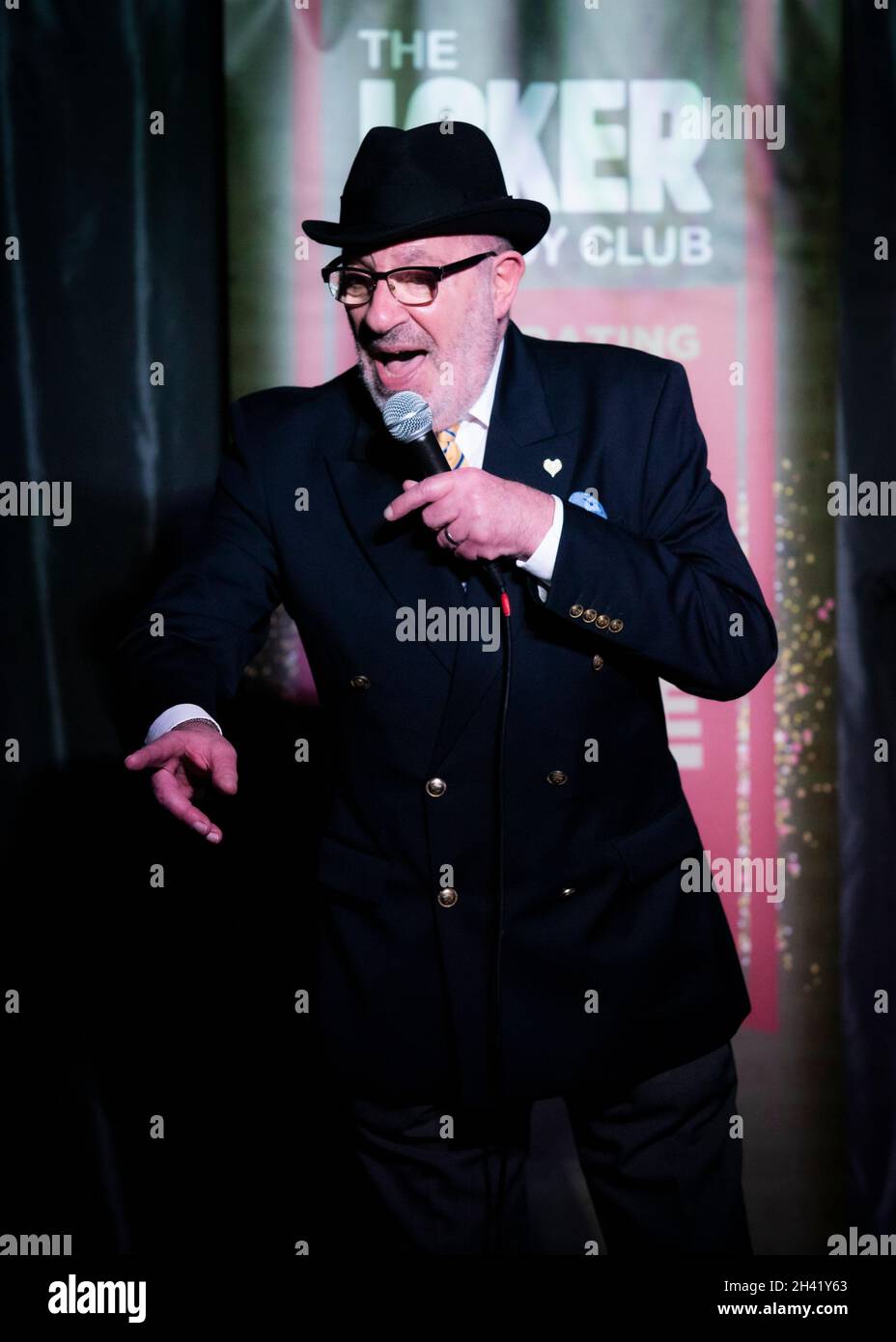 Oldest jewish comedian hi-res stock photography and images - Alamy