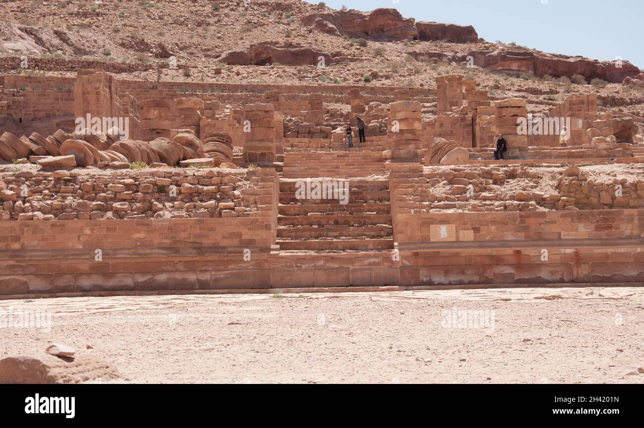 Entrance to The Great Temple Complex, Petra, Jordan, Middle East Stock ...
