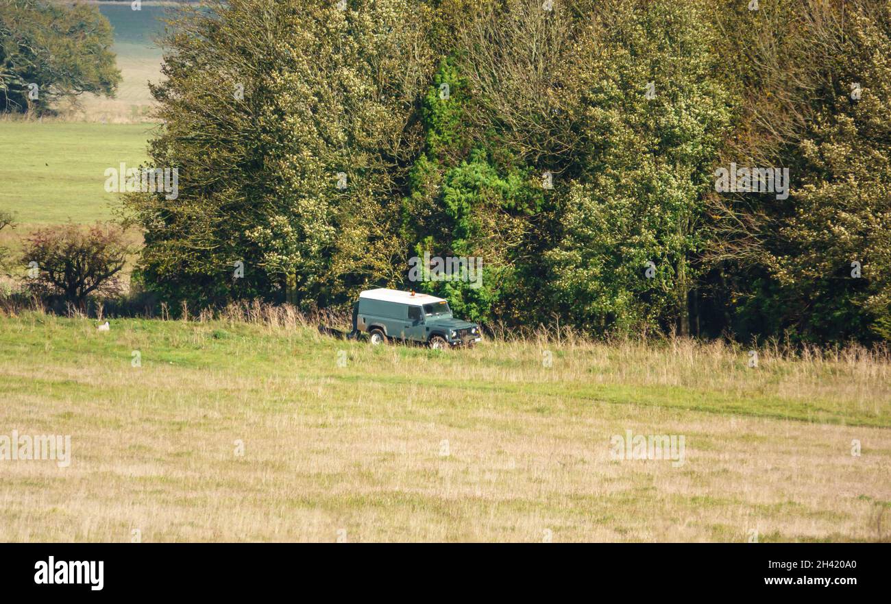 Land rover defender 110 parked hi-res stock photography and images - Alamy