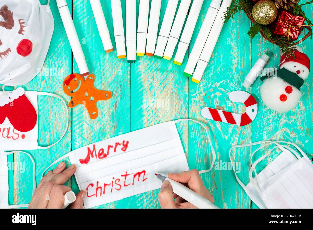 Celebrating Christmas amid a pandemic. We draw pictures and ...