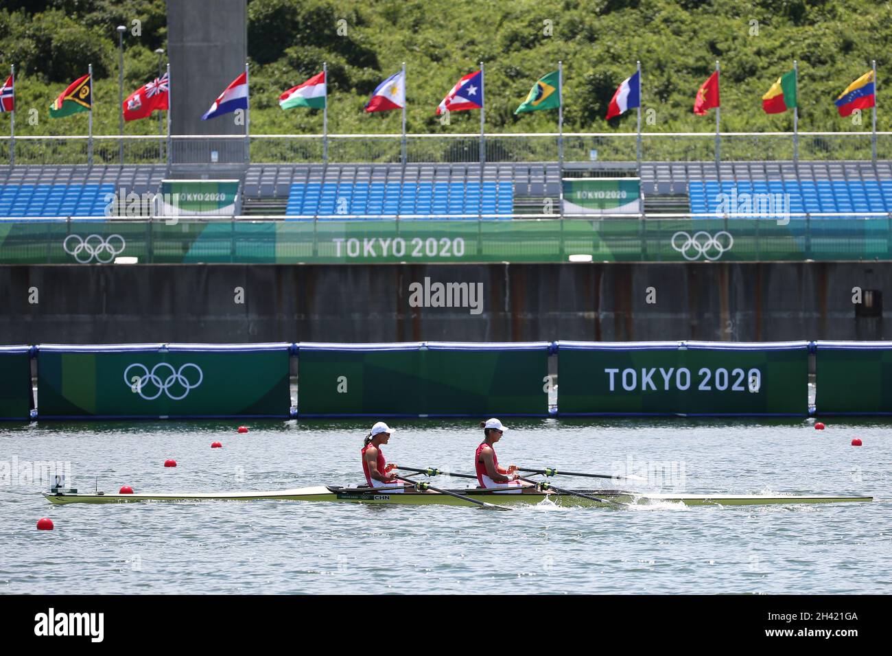 Shuangmei shen of china and xiaoxin liu of china hi-res stock photography and images - Alamy