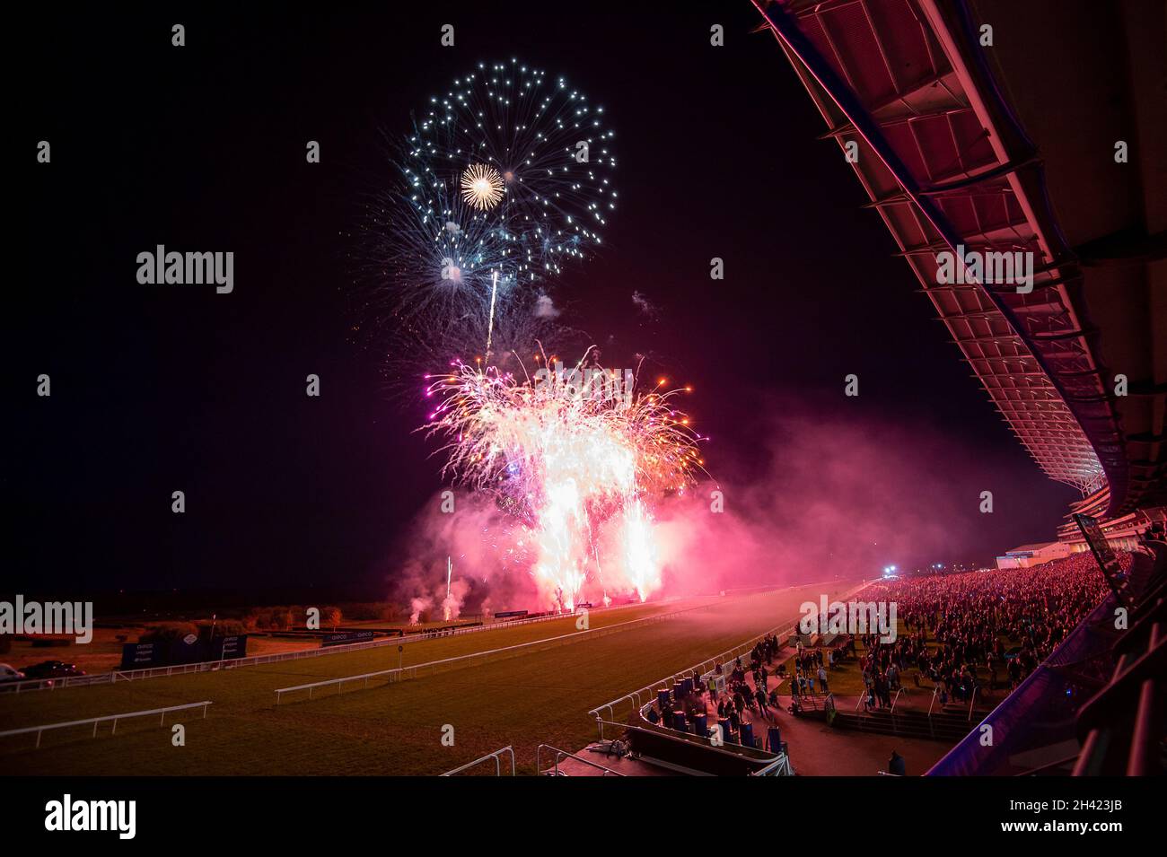 Children fireworks display hi-res stock photography and images - Alamy