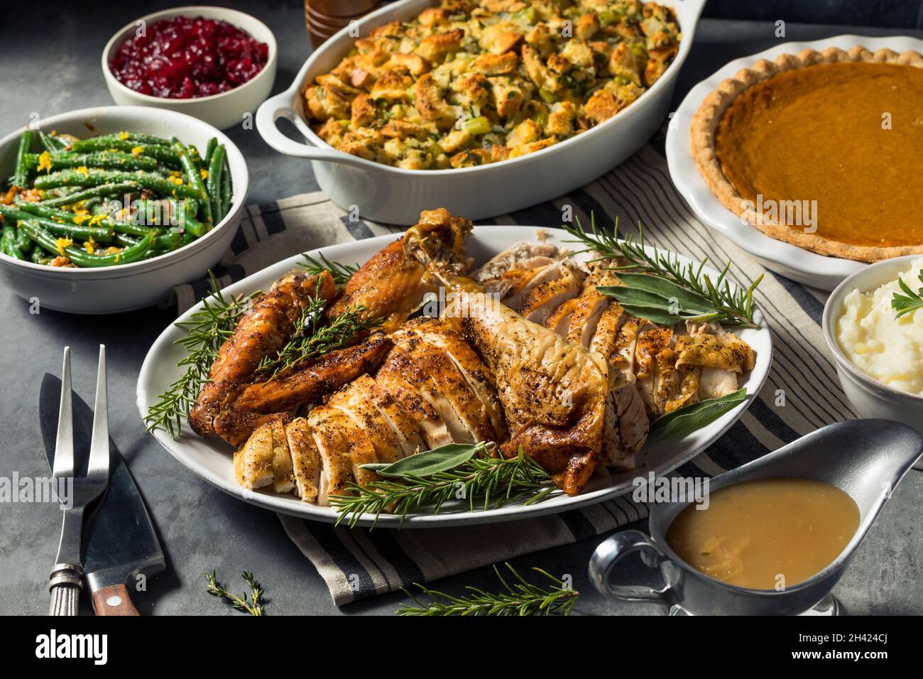 Festive Thanksgiving Day Turkey Dinner with Stuffing Pumpkin PIe and ...