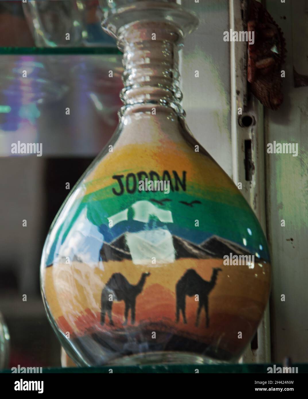 Coloured sand bottle hi-res stock photography and images - Alamy