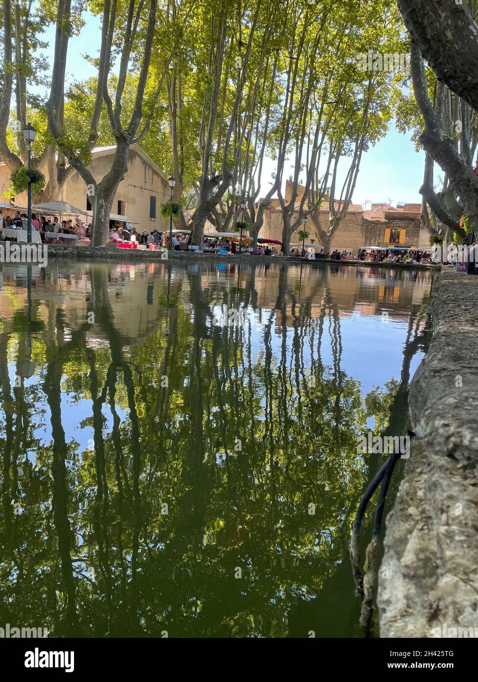 Cucuron france hi-res stock photography and images - Alamy