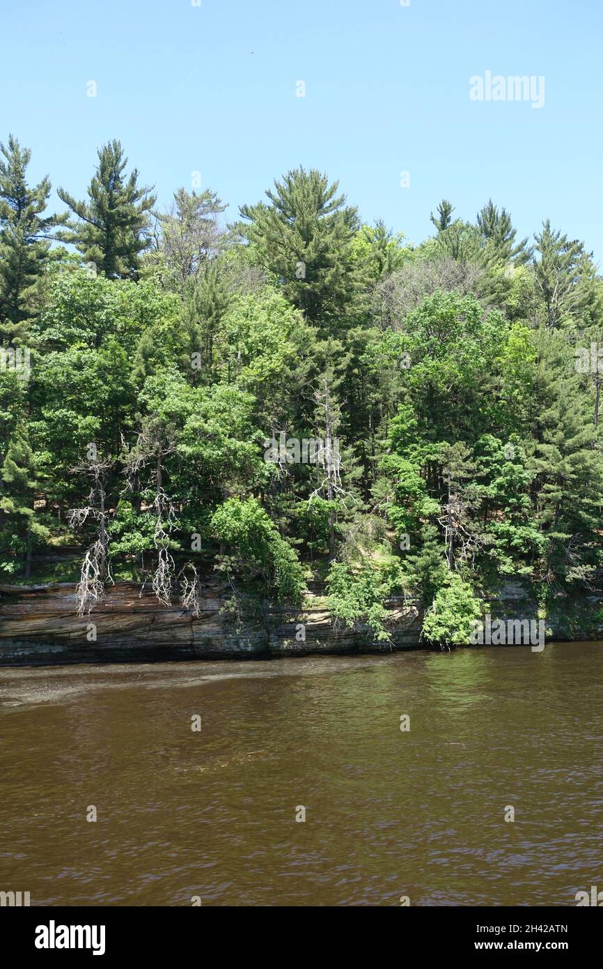 Upper river boat tour, Wisconsin Dells, Wisconsin Stock Photo - Alamy