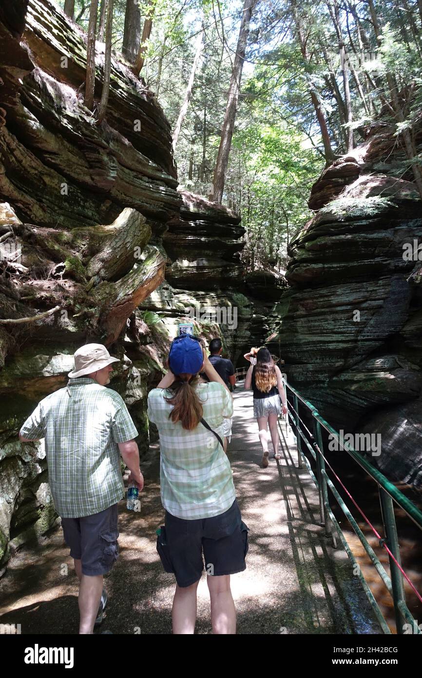 Upper river boat tour, Wisconsin Dells, Wisconsin Stock Photo - Alamy