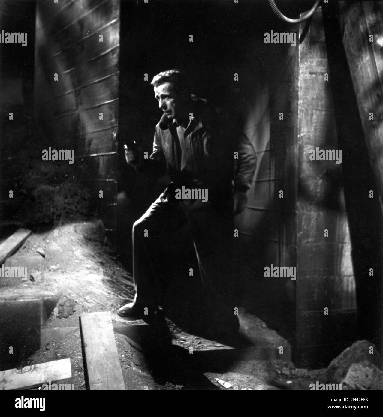 HUMPHREY BOGART in TOKYO JOE 1949 director STUART HEISLER story Steve ...