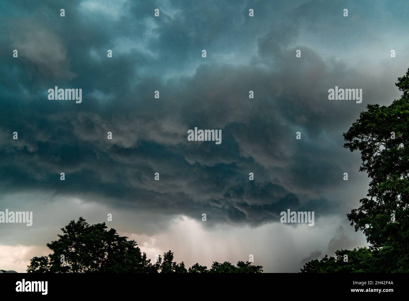 Low angle shot dark storm hi-res stock photography and images - Alamy