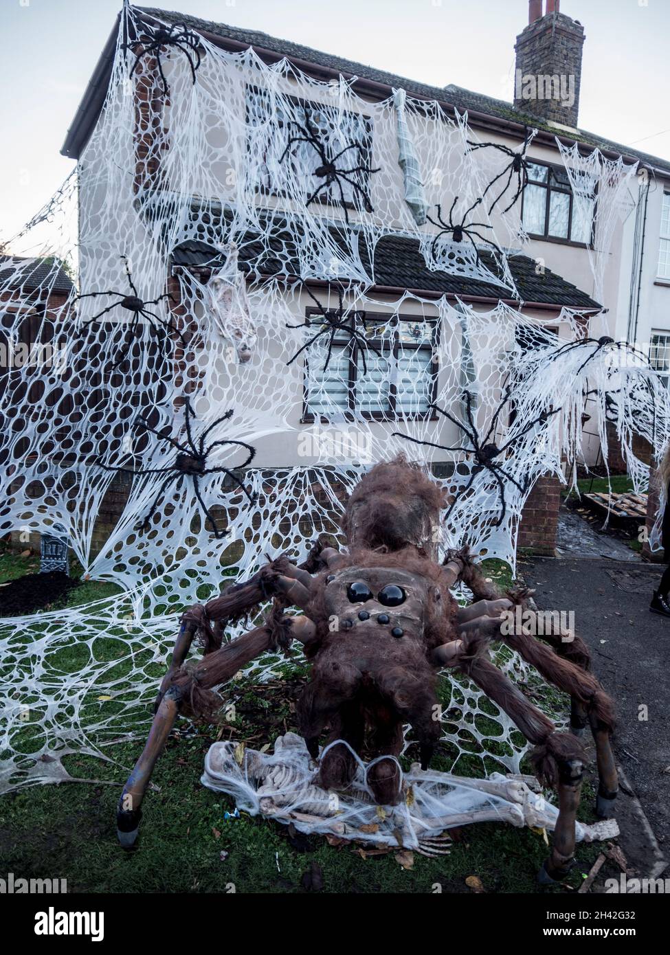 Rainham, Kent, UK. 31st Oct, 2021. A 'spooktacular' Halloween House on ...