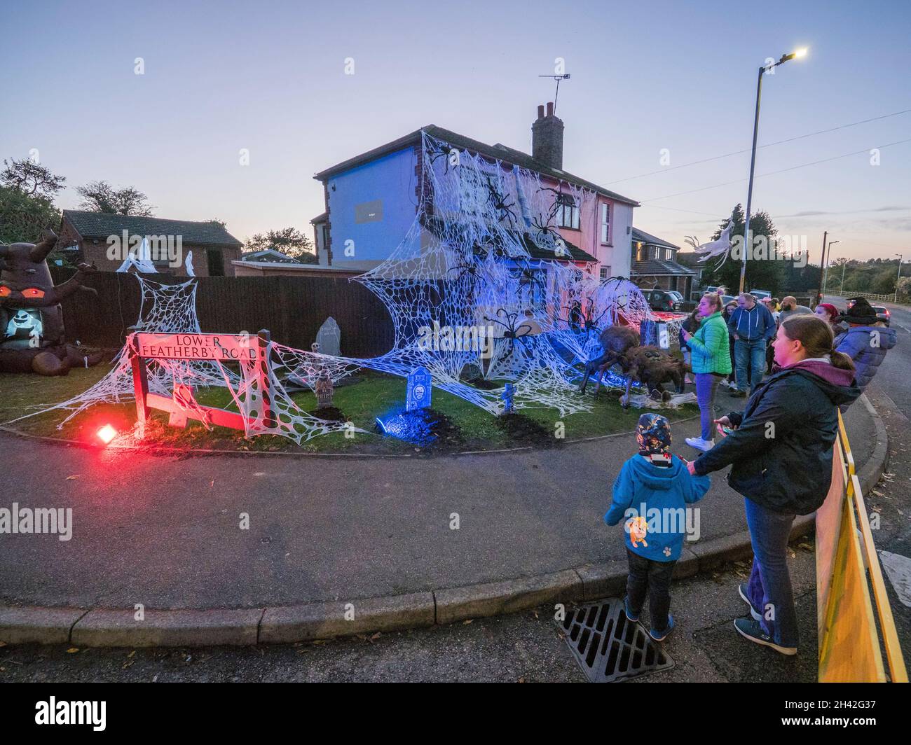 Rainham, Kent, UK. 31st Oct, 2021. A 'spooktacular' Halloween House on ...