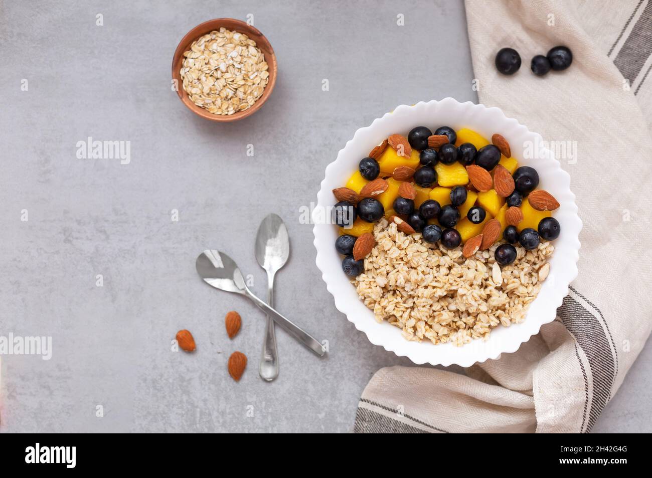 Vegetarian hot and healthy food for breakfast Stock Photo - Alamy