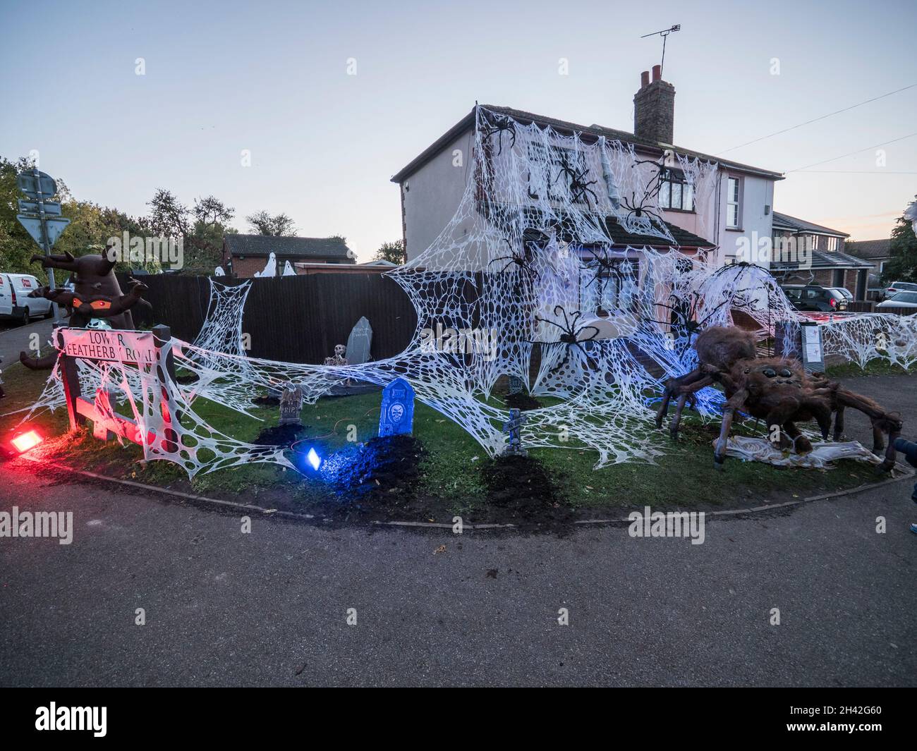 Rainham, Kent, UK. 31st Oct, 2021. A 'spooktacular' Halloween House on ...