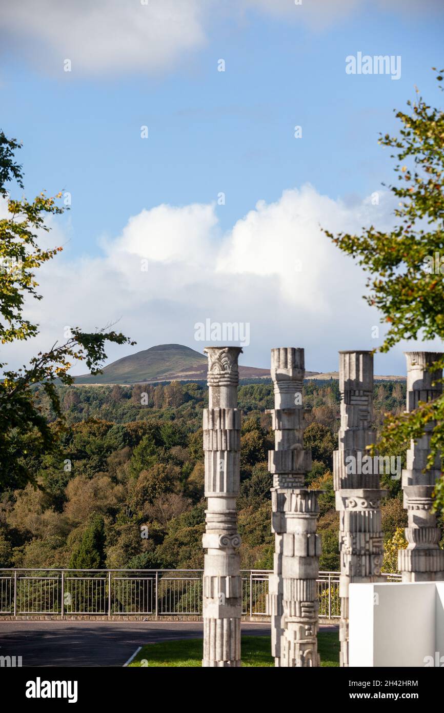 Heritage, a sculpture in Glenrothes by David Harding Stock Photo - Alamy