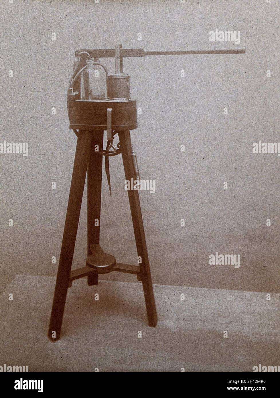Donkey engine used by Joseph Lister. Photograph by Andrew Brown ...