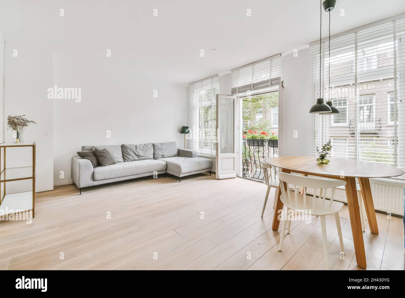 Luxury nobody sofa hi-res stock photography and images - Alamy