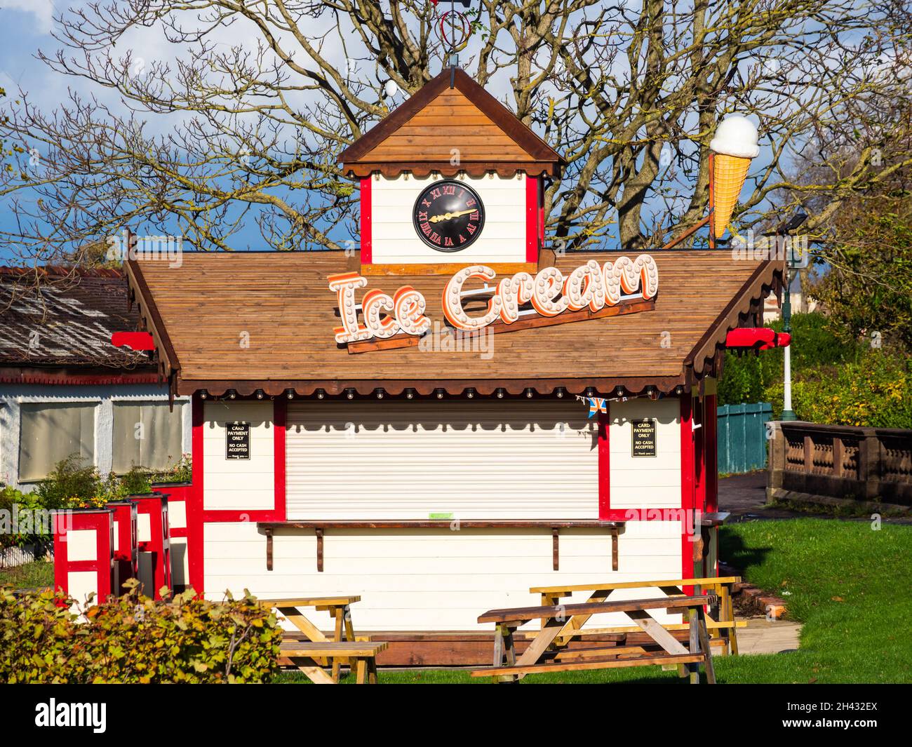 Ice cream kiosk closed no people Southport Lancashire Stock Photo - Alamy