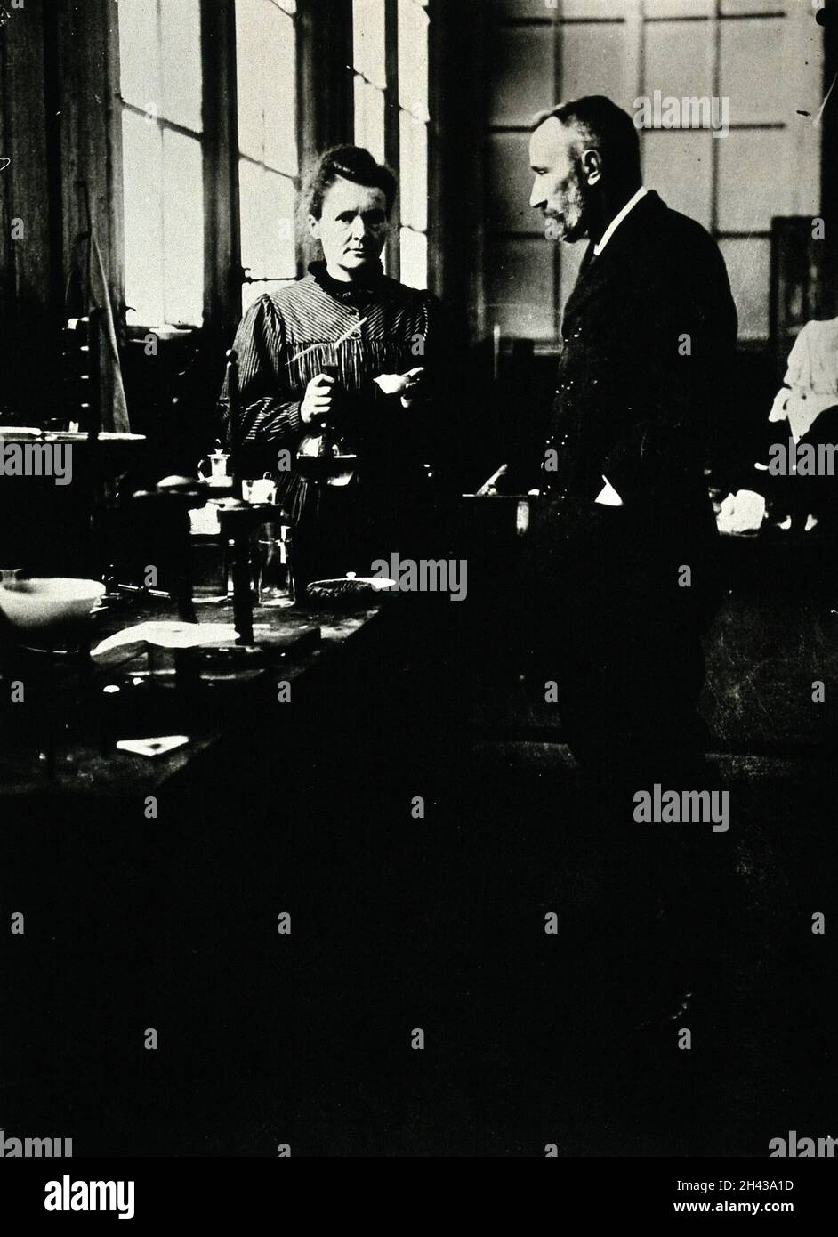 Pierre marie curie laboratory hi-res stock photography and images - Alamy