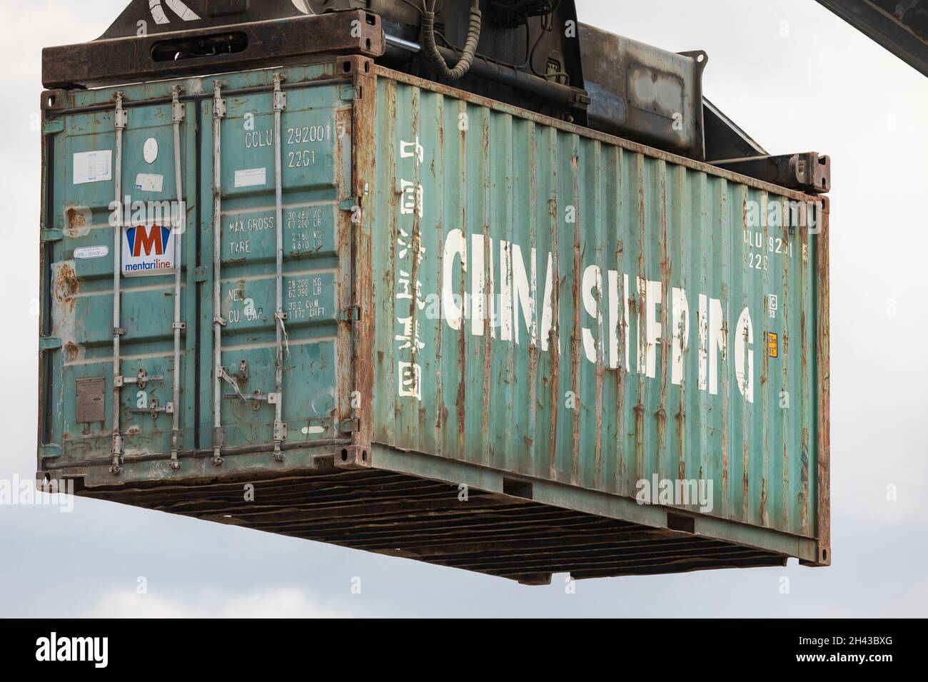 Labuan Bajo, Indonesia - Aug 25, 2019: A huge crane moves a dry van ...
