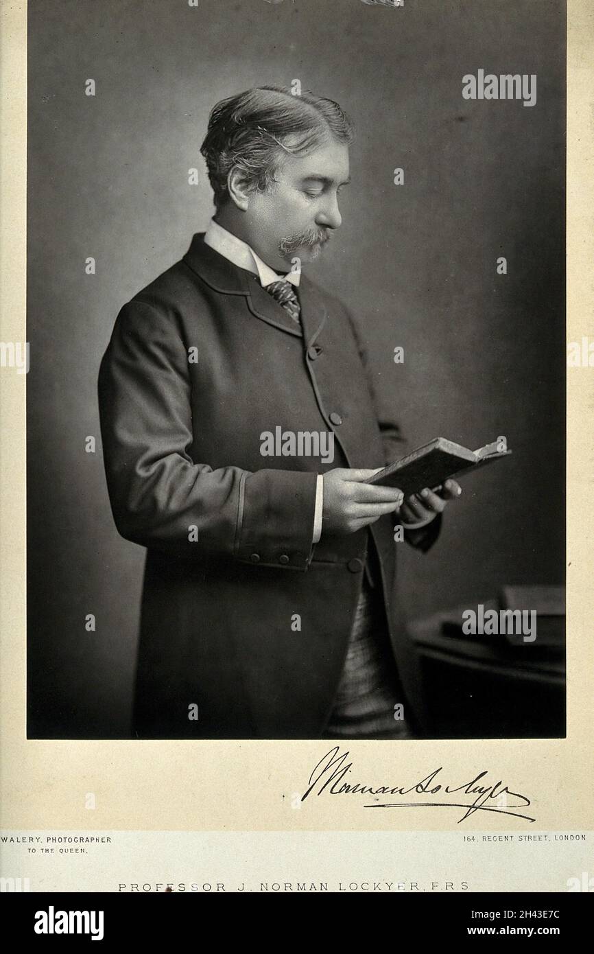 Sir norman lockyer hi-res stock photography and images - Alamy