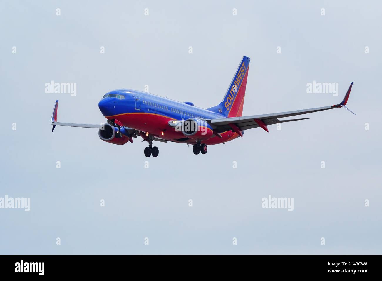 DENVER, USA-OCTOBER 17: Boeing 737 operated by Southwest lands on ...
