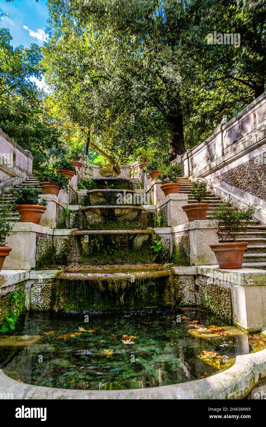 Rome - The botanical garden, on the slopes of the Janiculum Stock Photo ...