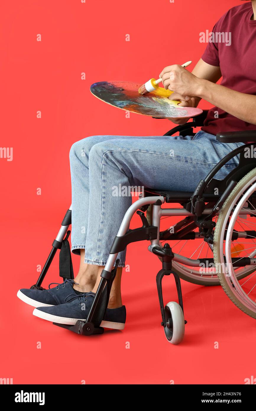 Young handicapped artist drawing hi-res stock photography and images ...