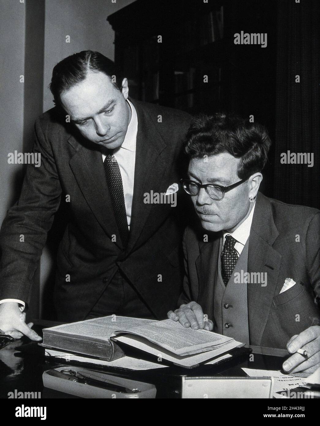 Edwin Clarke and Noel Poynter. Photograph by BIPS Stock Photo - Alamy