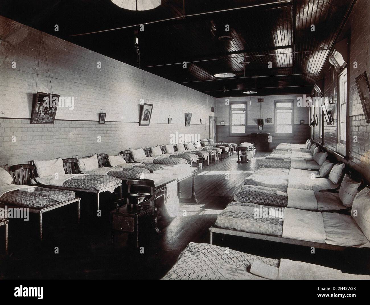 Metropolitan Lunatic Asylum, Kew, Victoria (Australia): a ward for male ...