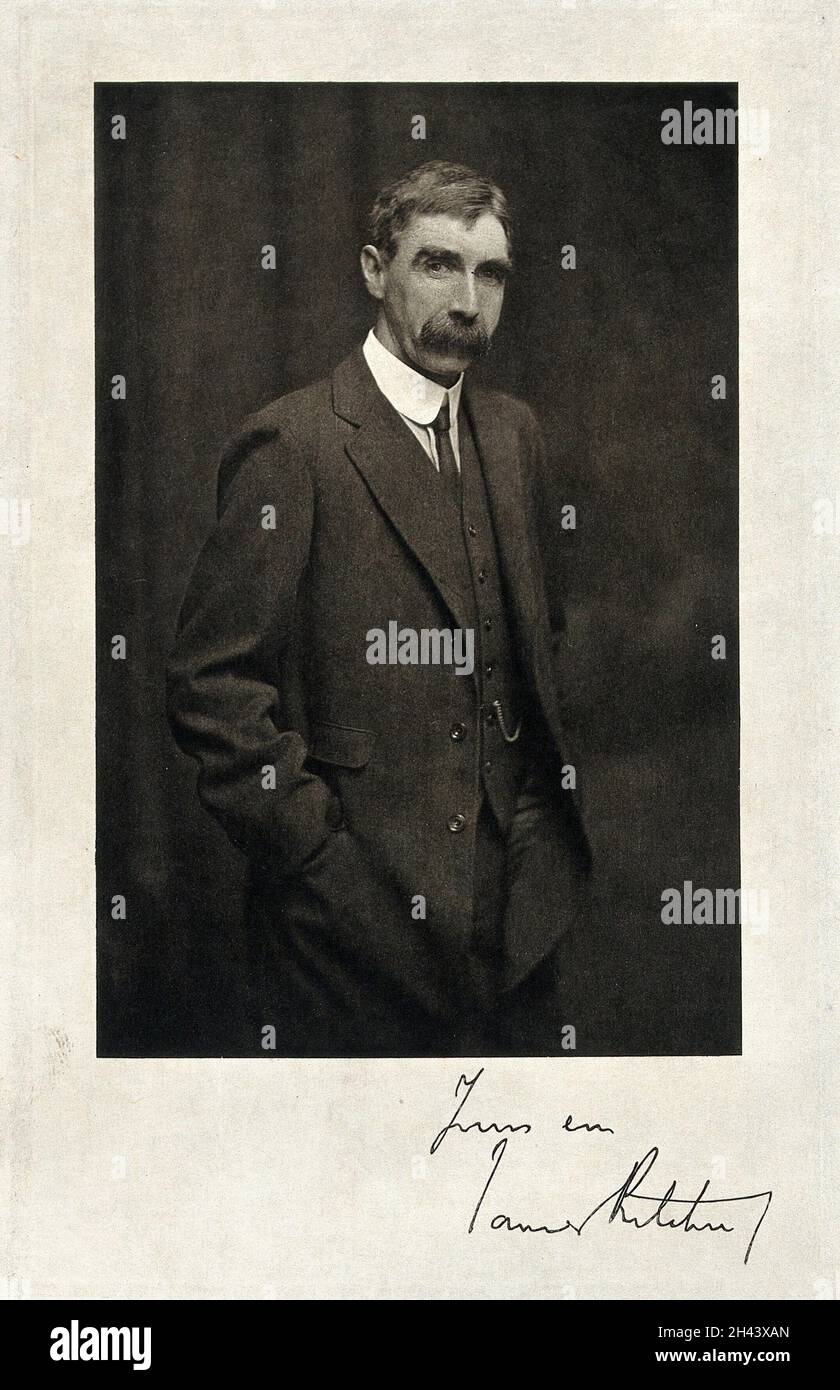 James ritchie hi-res stock photography and images - Alamy