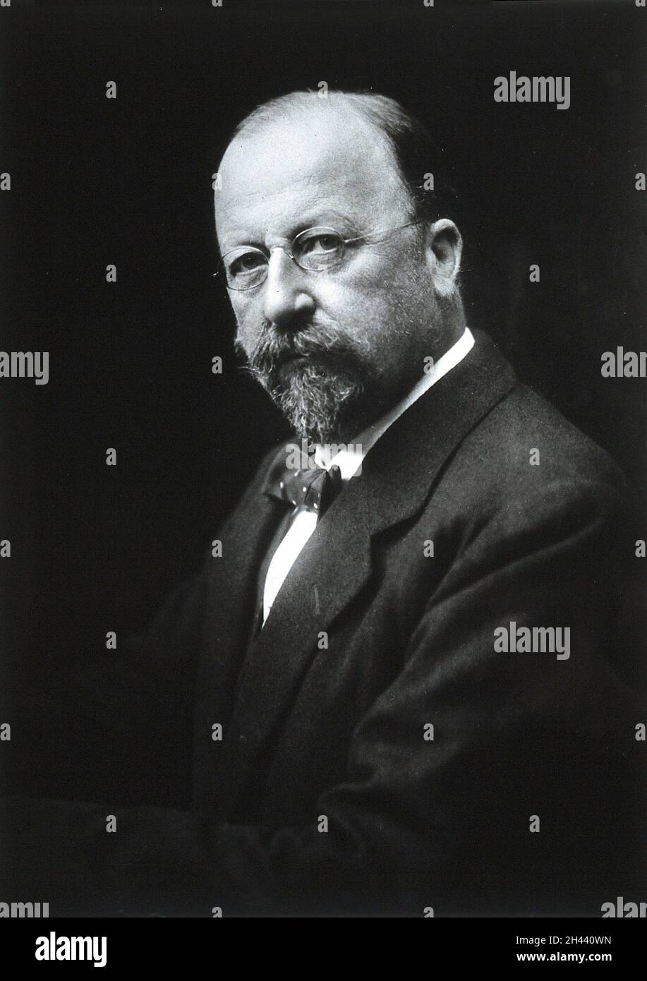Sir Henry Head. Photograph Stock Photo - Alamy