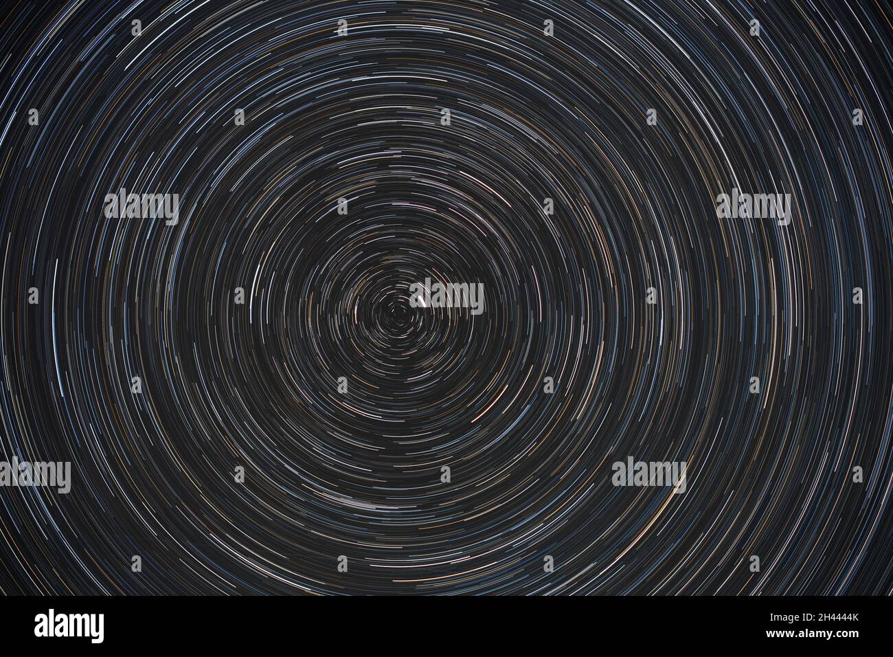 Movement of stars around pole star on north hemisphere. Startrails on ...