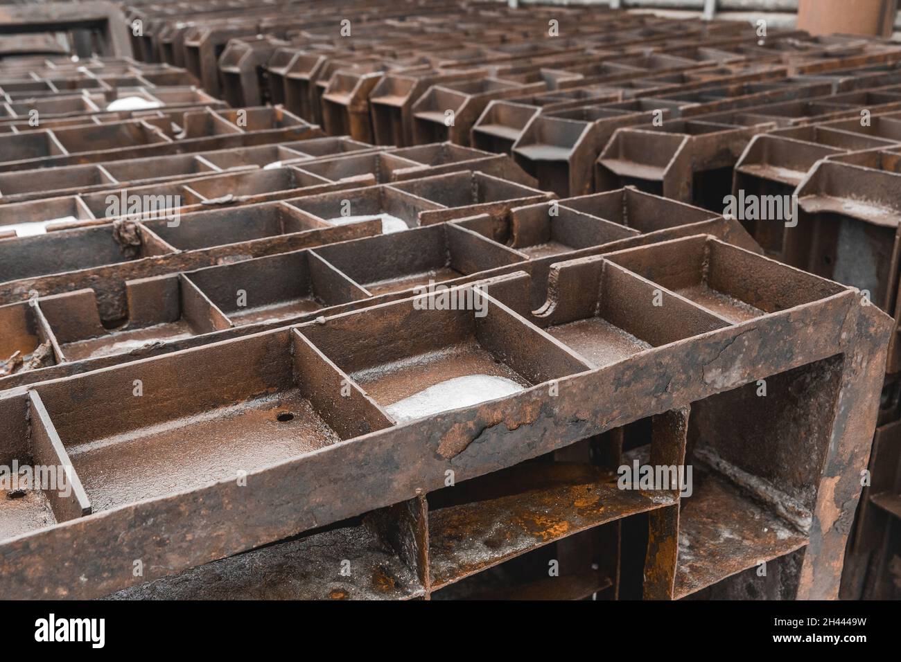 Metal structure structures hi-res stock photography and images - Alamy