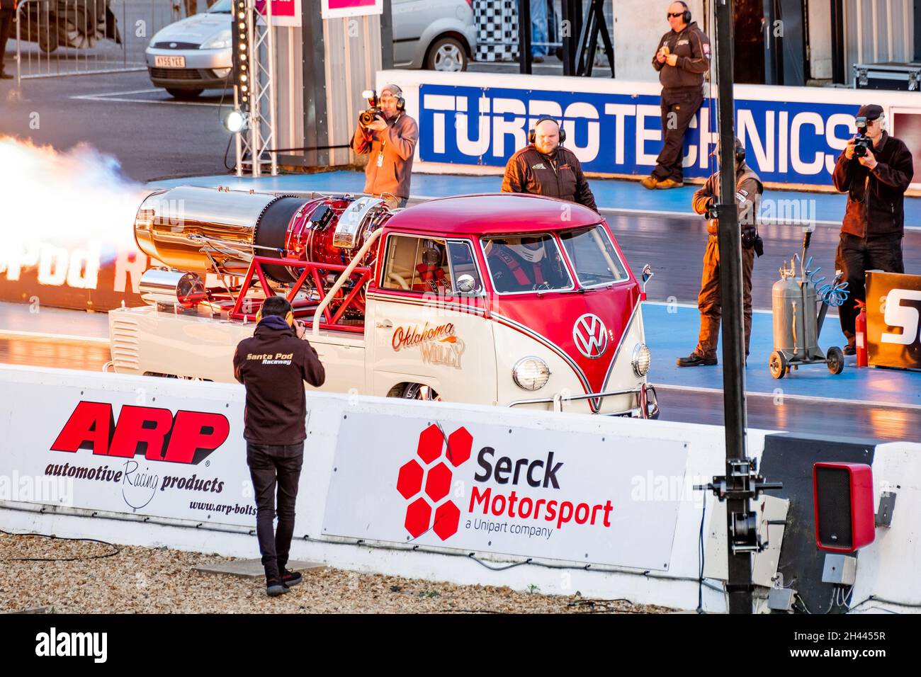 Oklahoma Willy jet van on the Santa Pod drag strip at the Flame ...