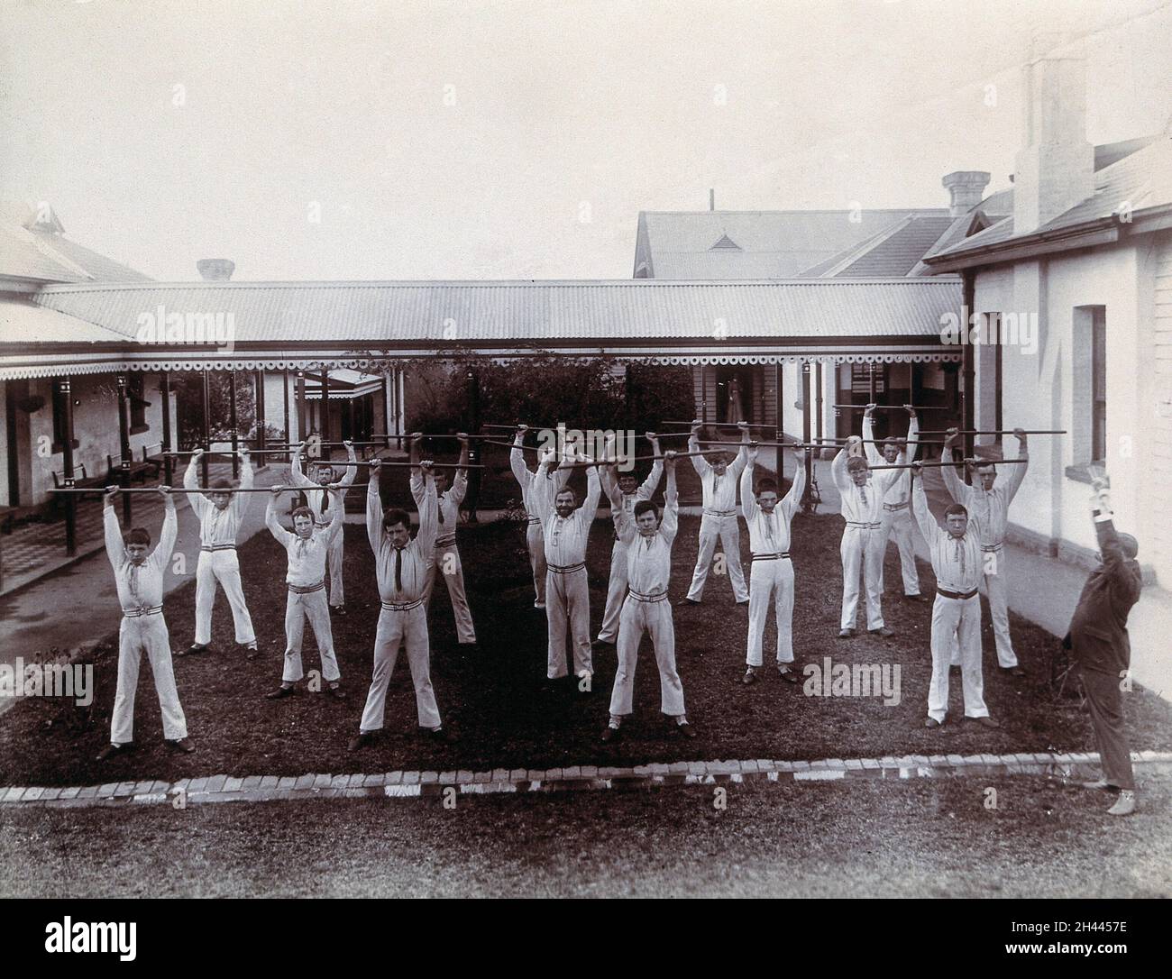 Metropolitan Lunatic Asylum, Kew, Victoria (Australia): male patients ...