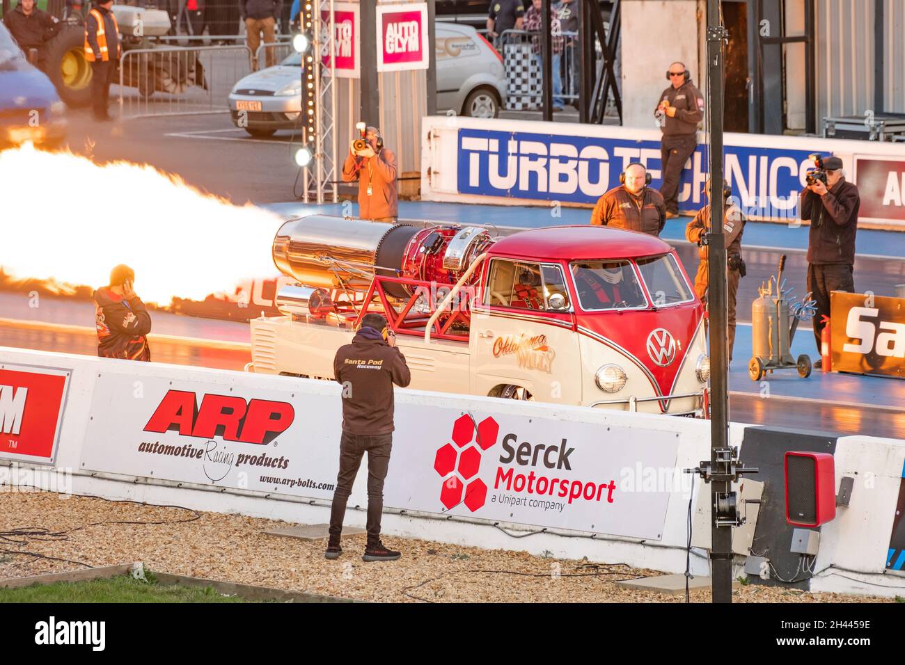 Oklahoma Willy jet van on the Santa Pod drag strip at the Flame ...
