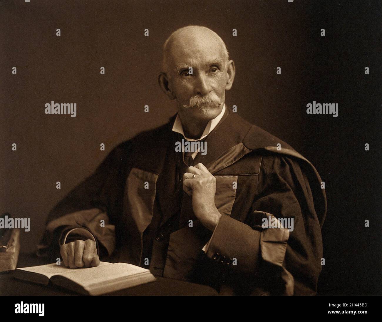 John glaister hi-res stock photography and images - Alamy